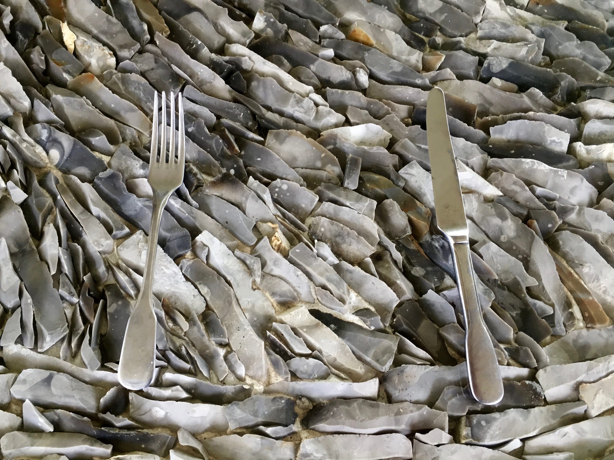 Flint and Chalk Tables - flintman company